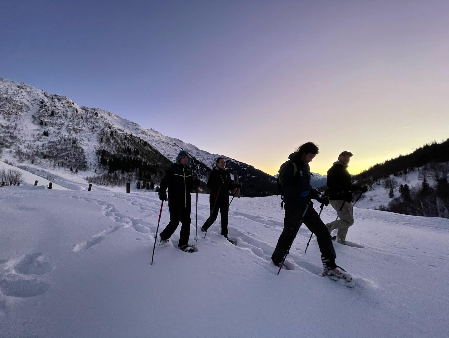Randonnées raquettes accompagnées - Porte de Maurienne Tourisme